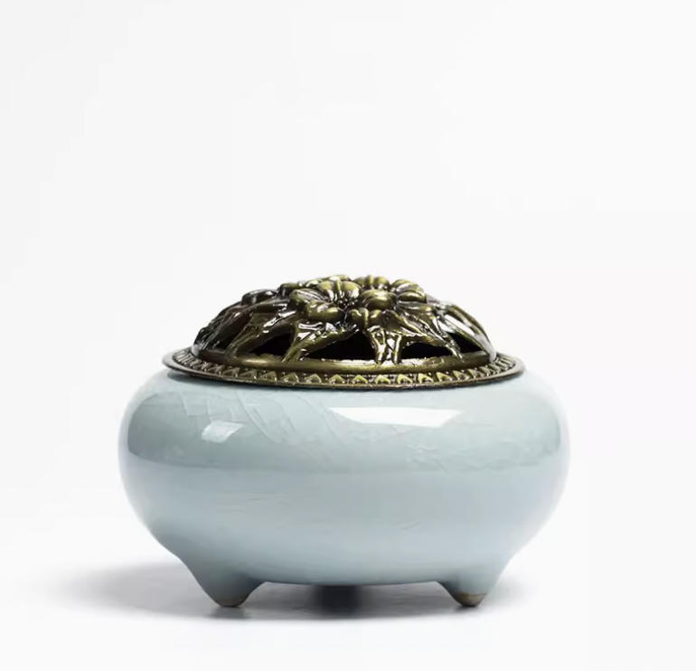 Bing Lie Sandalwood Incense Burner – Long's Tea